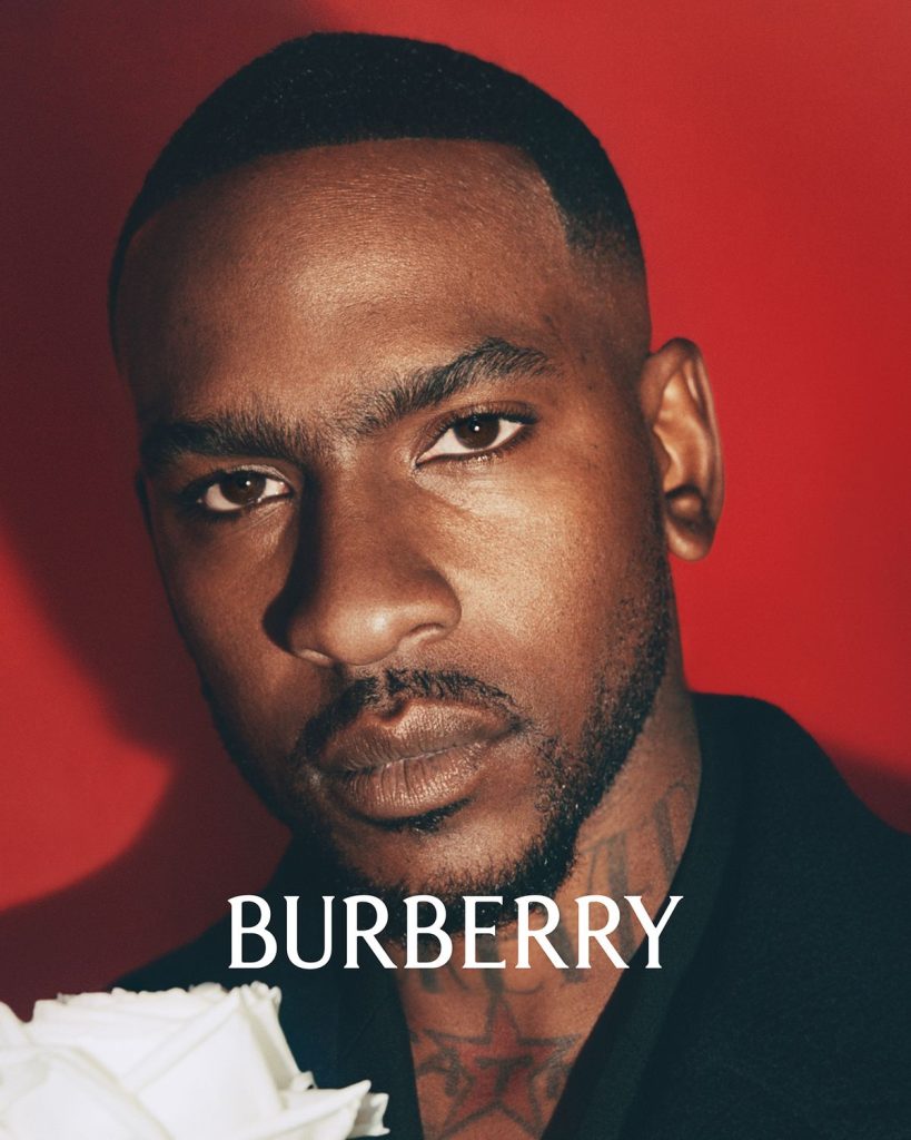 El nuevo logo de Burberry marca un cambio en la dirección del diseño de ...
